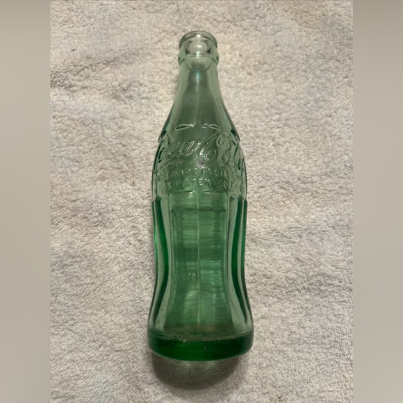 Coca Cola | Accents | Vintage Green Coke Bottle | Poshmark